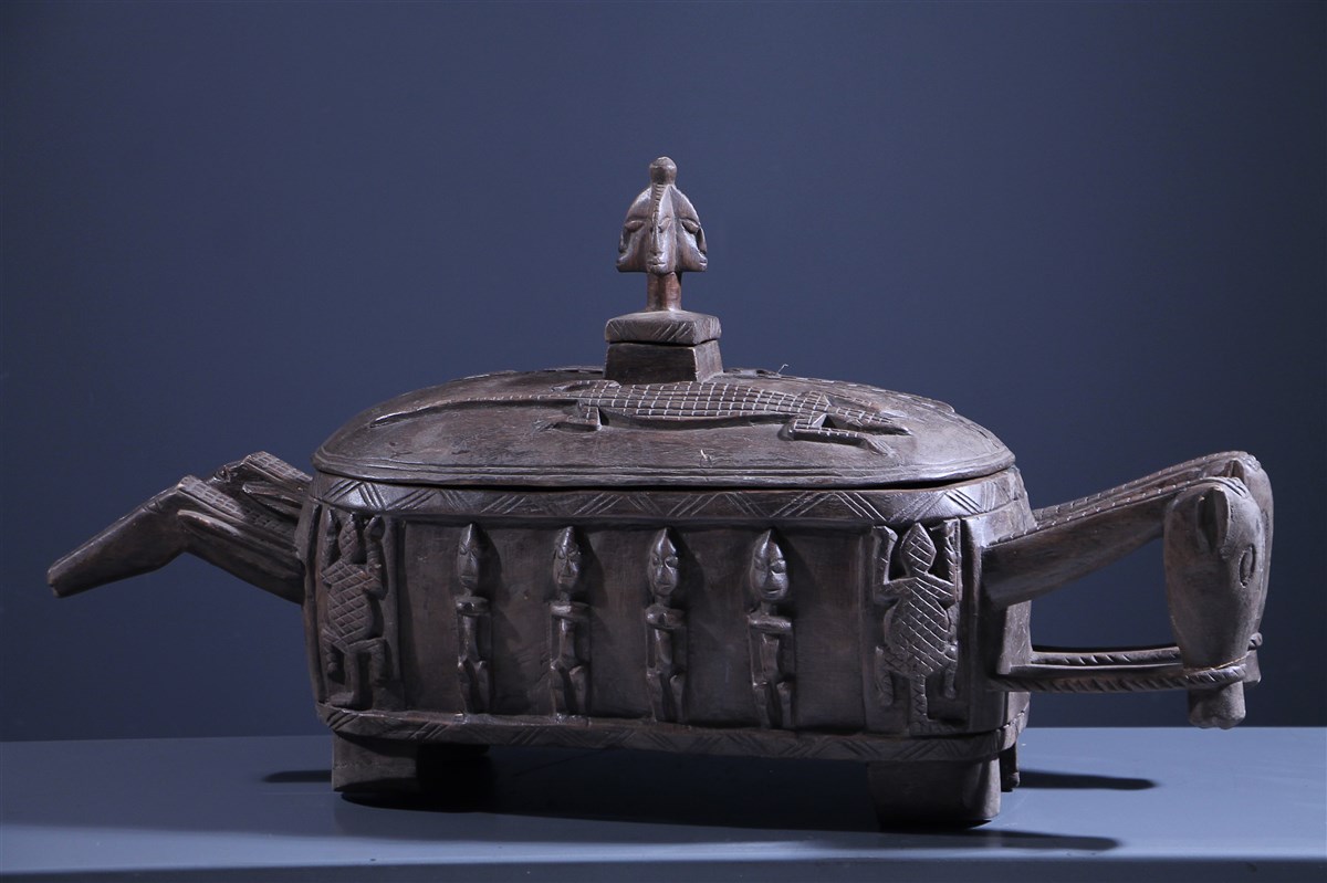Boîte à pharmacopée Dogon (10150) - Pots Dogon - Art africain
