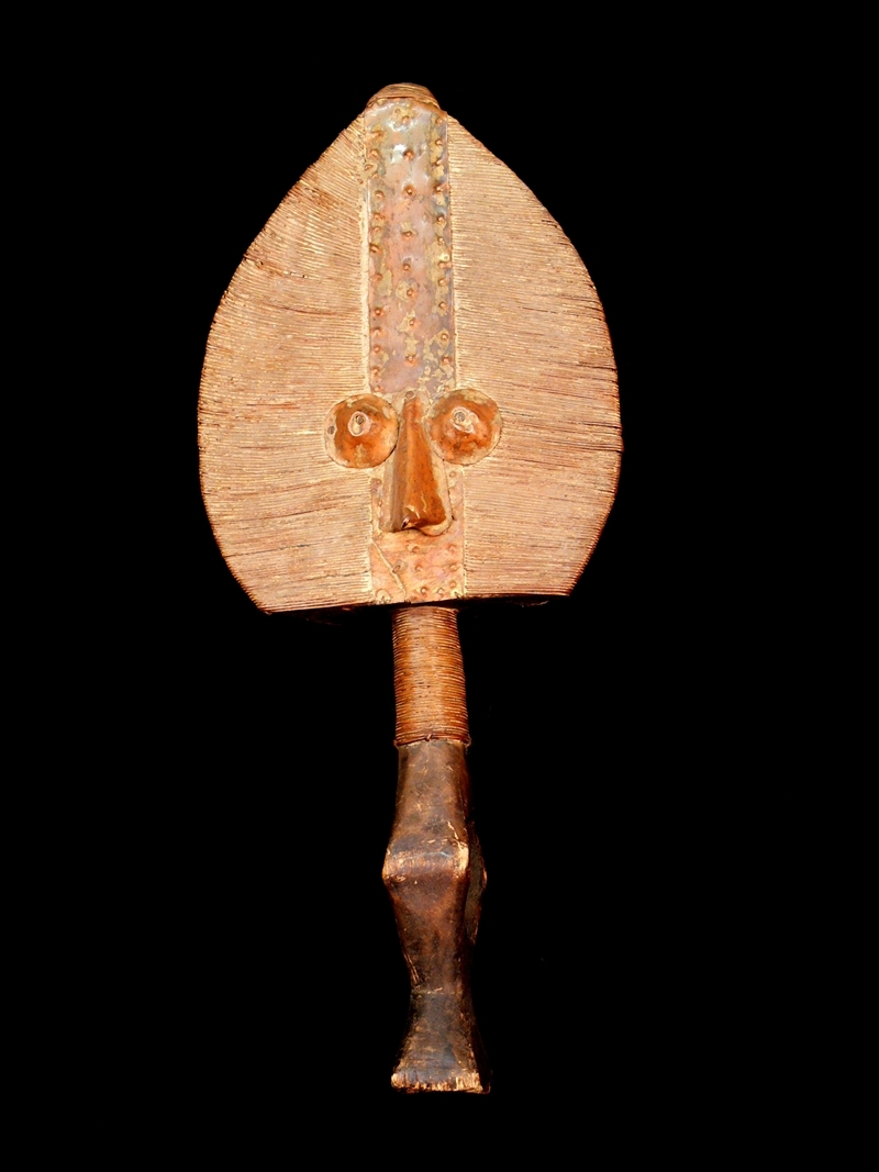 Mahongwe reliquary (1041) - Reliquaries, statues Mama - African art