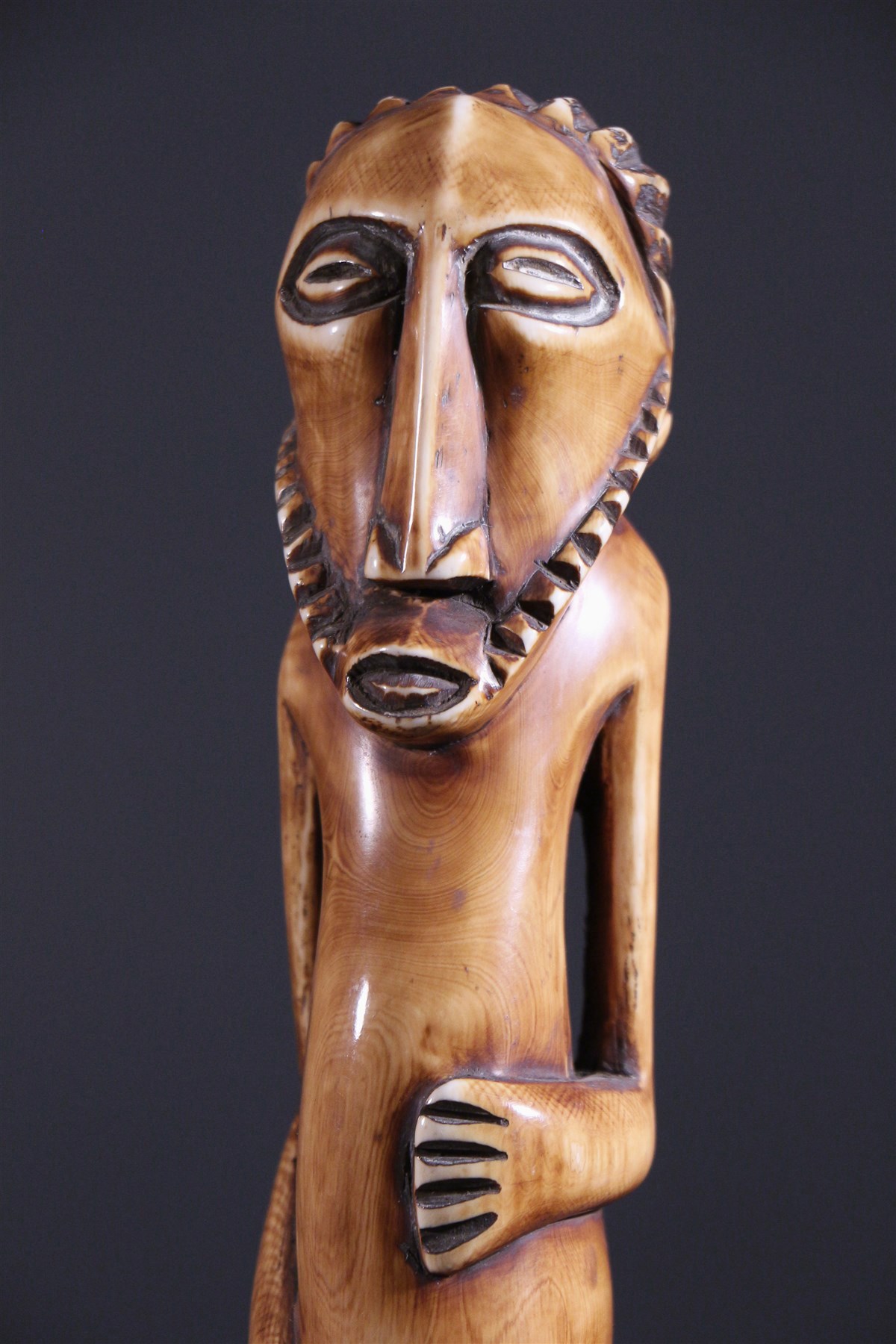 Statuette Bembe en ivoire (10890) - Ivoires d'africain ancien ...