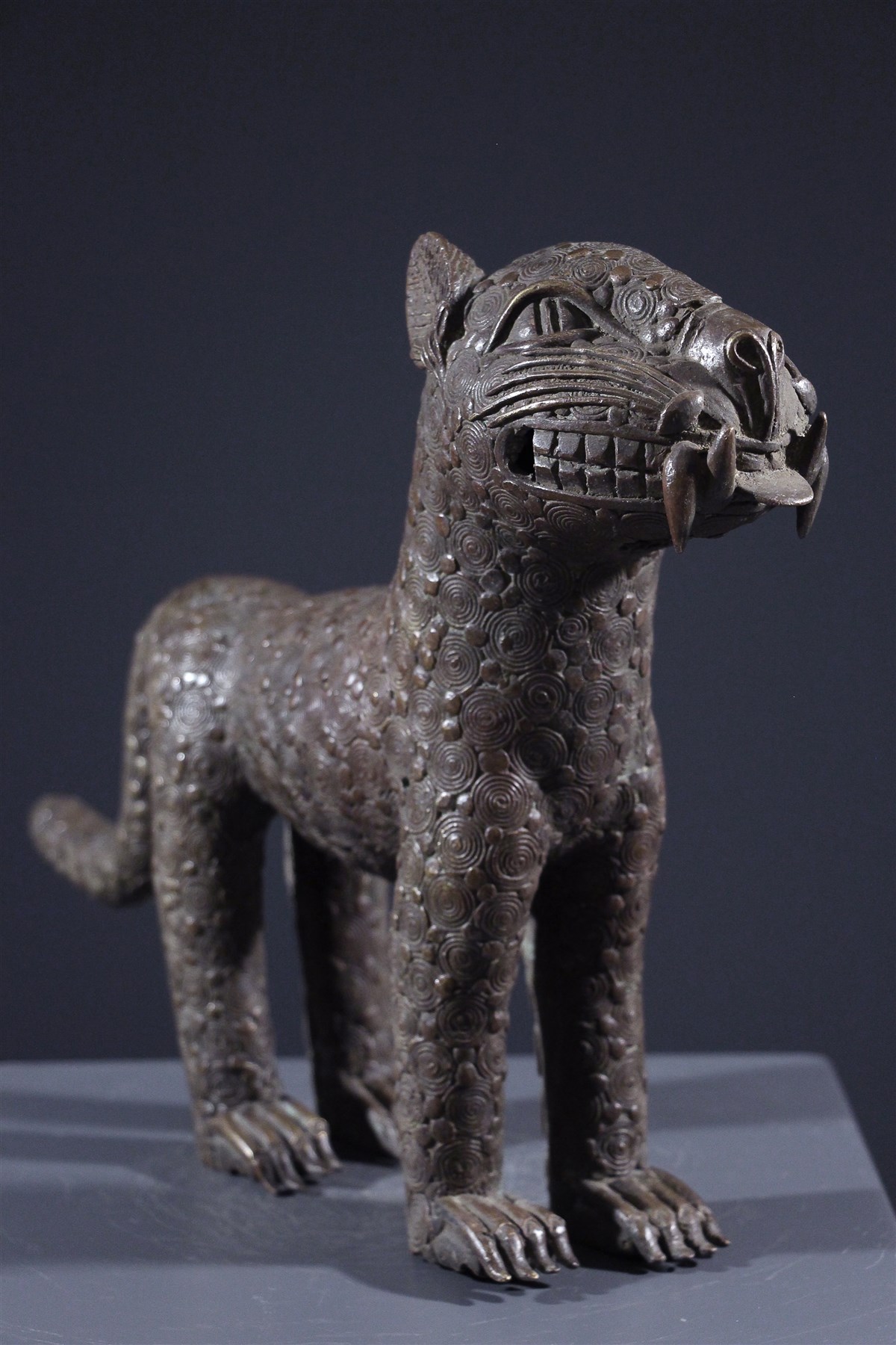 Léopard en bronze Bénin (11083) - Bronze africain Bénin - Art africain