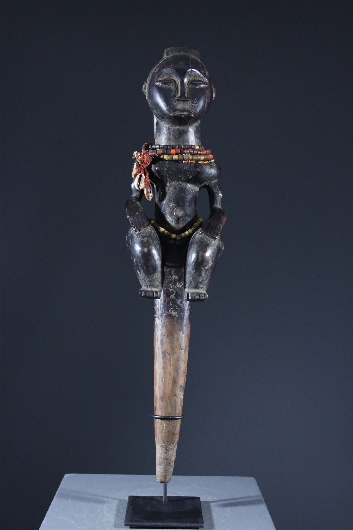 Figure de reliquaire Fang Byeri (11422) - Statues africaines