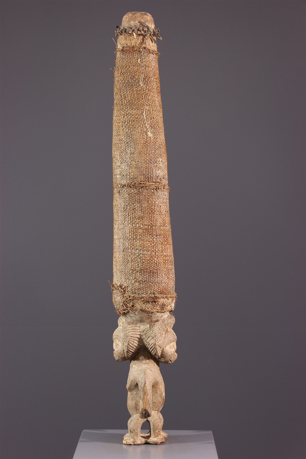 Carquois Punu (11849) - Objets usels, poulies,boîtes, métier à tisser,awale