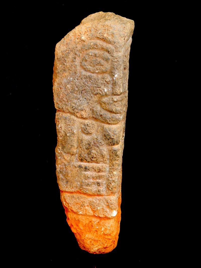 (1393) - Monoliet, megaliet, cross river, afrikaanse kunst Nkoro ...