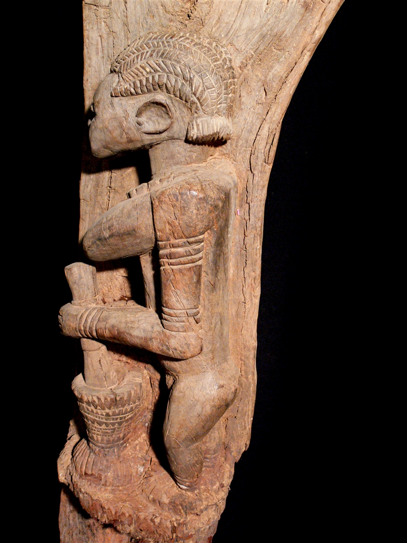 Poteau de Toguna (1438) - Poteau, Toguna, Dogon, Lobi, Ambete, sogho, oron