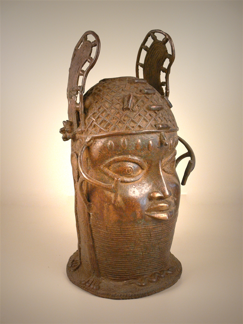 Oba Head (1675) - Bronze, leopard, messenger, warrior, statue, pirogues