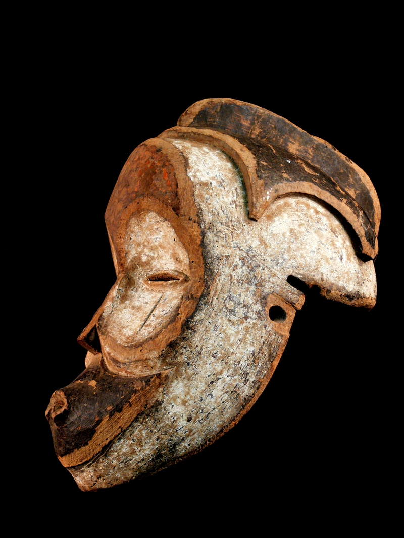 Fang Ngil mask (1739) - African mask, tribal art, primitive art
