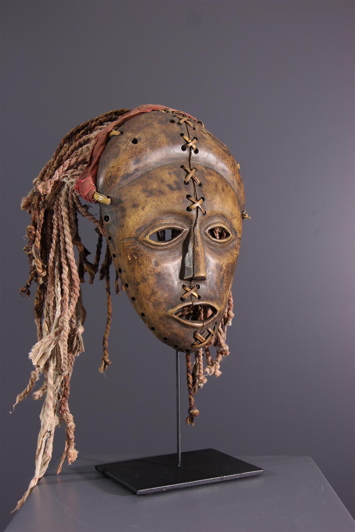 Masque Luvale (20658) - Masque africain Lunda - Art africain