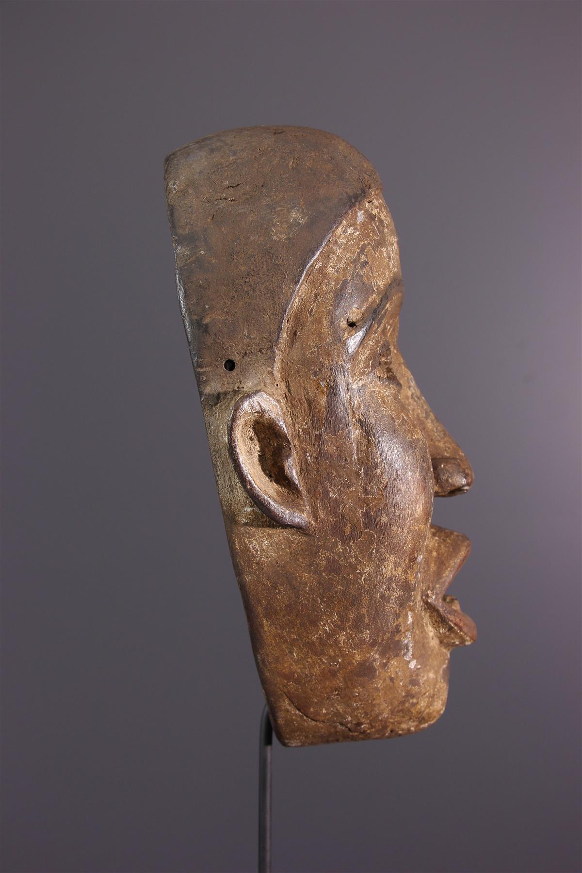 Masque Kongo Yombe (22154) - Masque africain Kongo - Art africain
