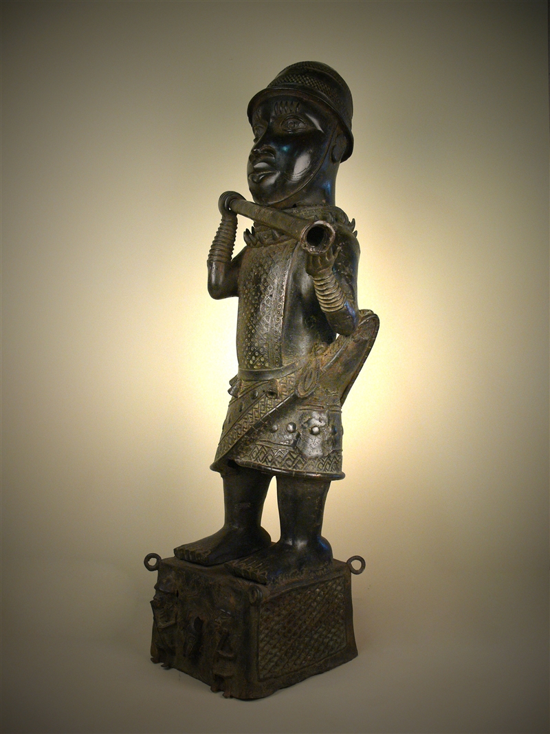 Statue joueur de trompe Benin Bini Edo (2310) - Statues africaines