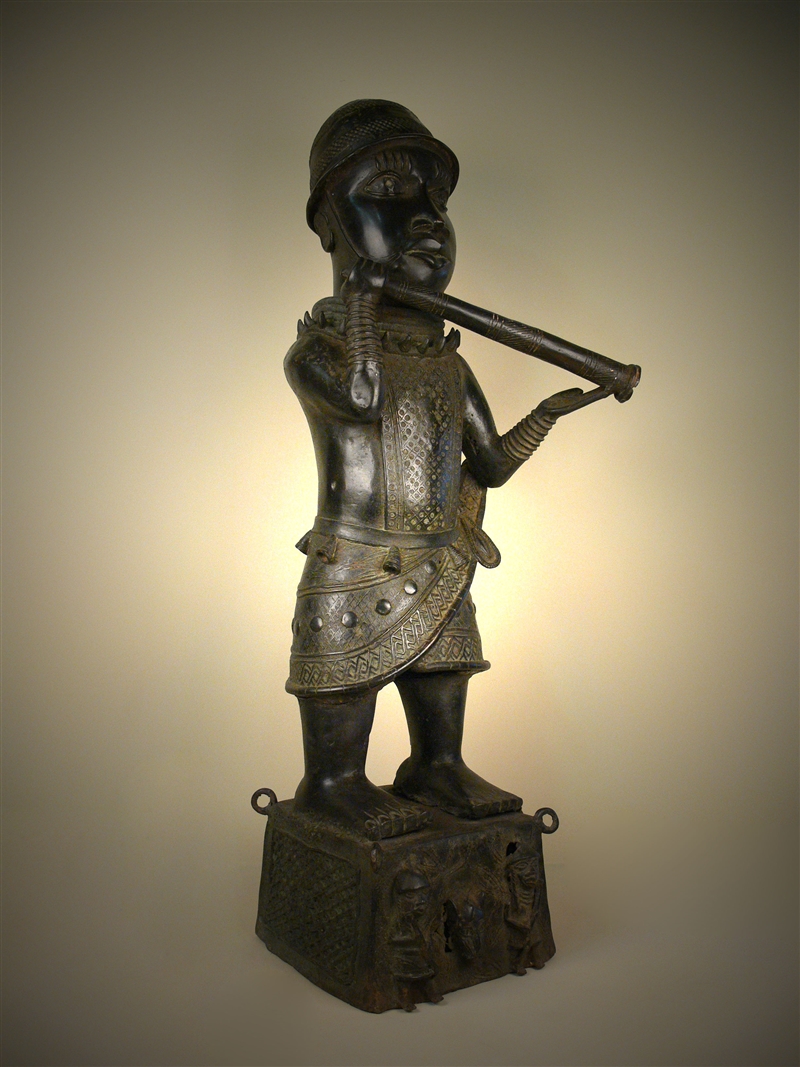 Statue joueur de trompe Benin Bini Edo (2310) - Statues africaines