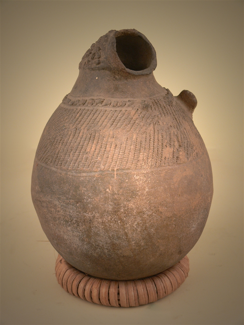 Small Matakam Jar (2322) - Jars, amphoras, pots, matakam Matakam