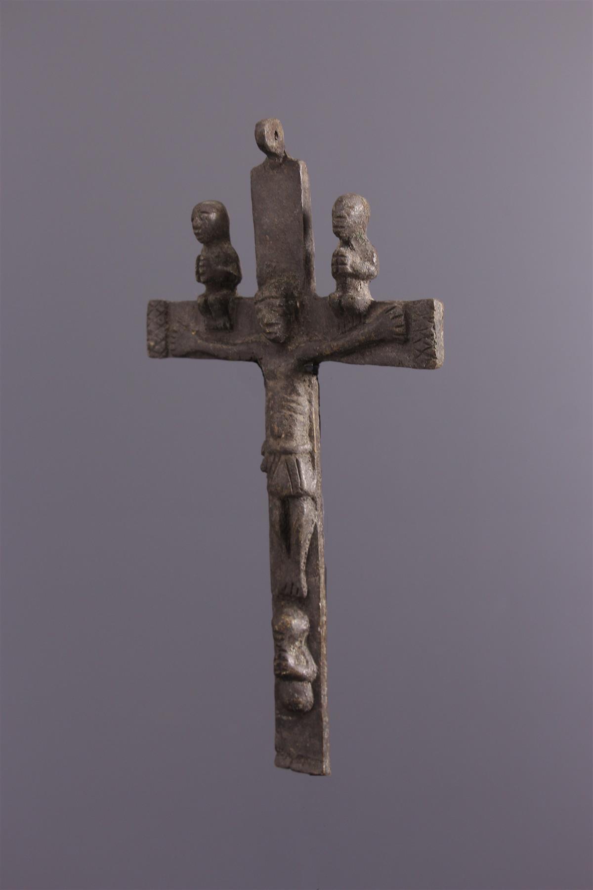 Crucifix Kongo (24046) - Objets usels, poulies,boîtes, métier à tisser ...