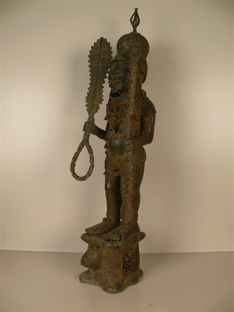 Oba warrior Bini Edo (2885) - African statues : tribal fetish, maternity