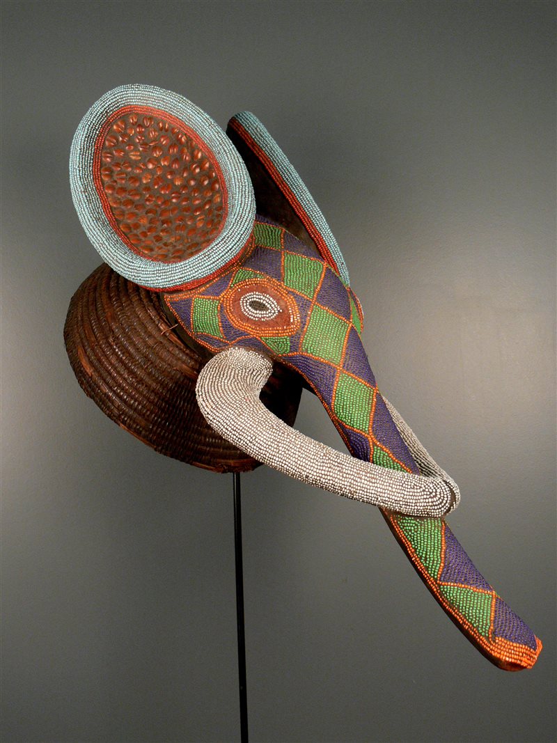 Babanki beaded elephant mask (3548) - African mask, tribal art ...