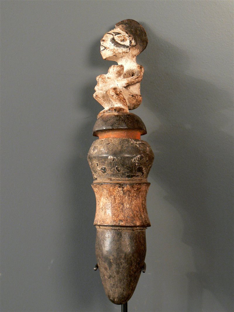 Pot à fard Igbo (3619) - Objets usels, poulies,boîtes, métier à tisser ...