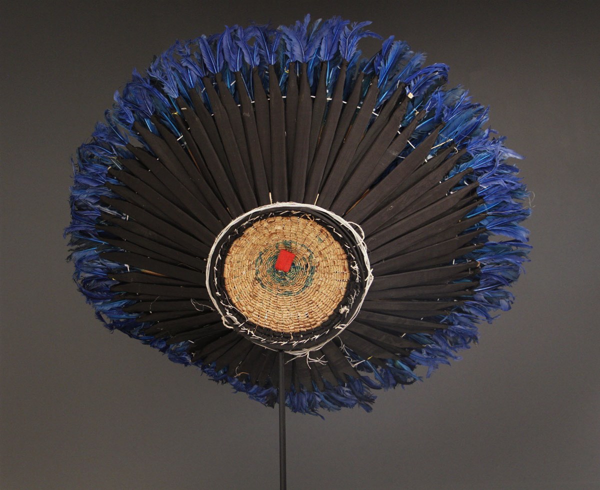 Chapeau Bamiléké Juju (6923) - Coiffes et chapeaux, parures de têtes