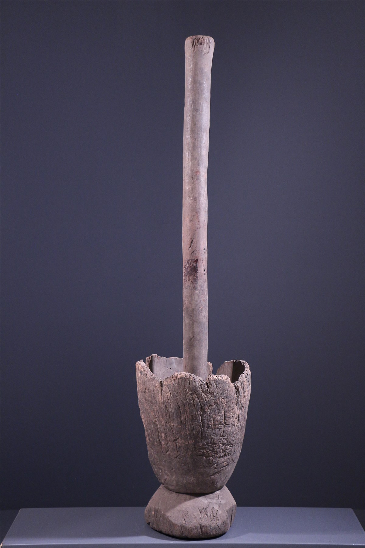 Mortier et pilon à mil Dogon (8870) - Objets usels, poulies,boîtes ...