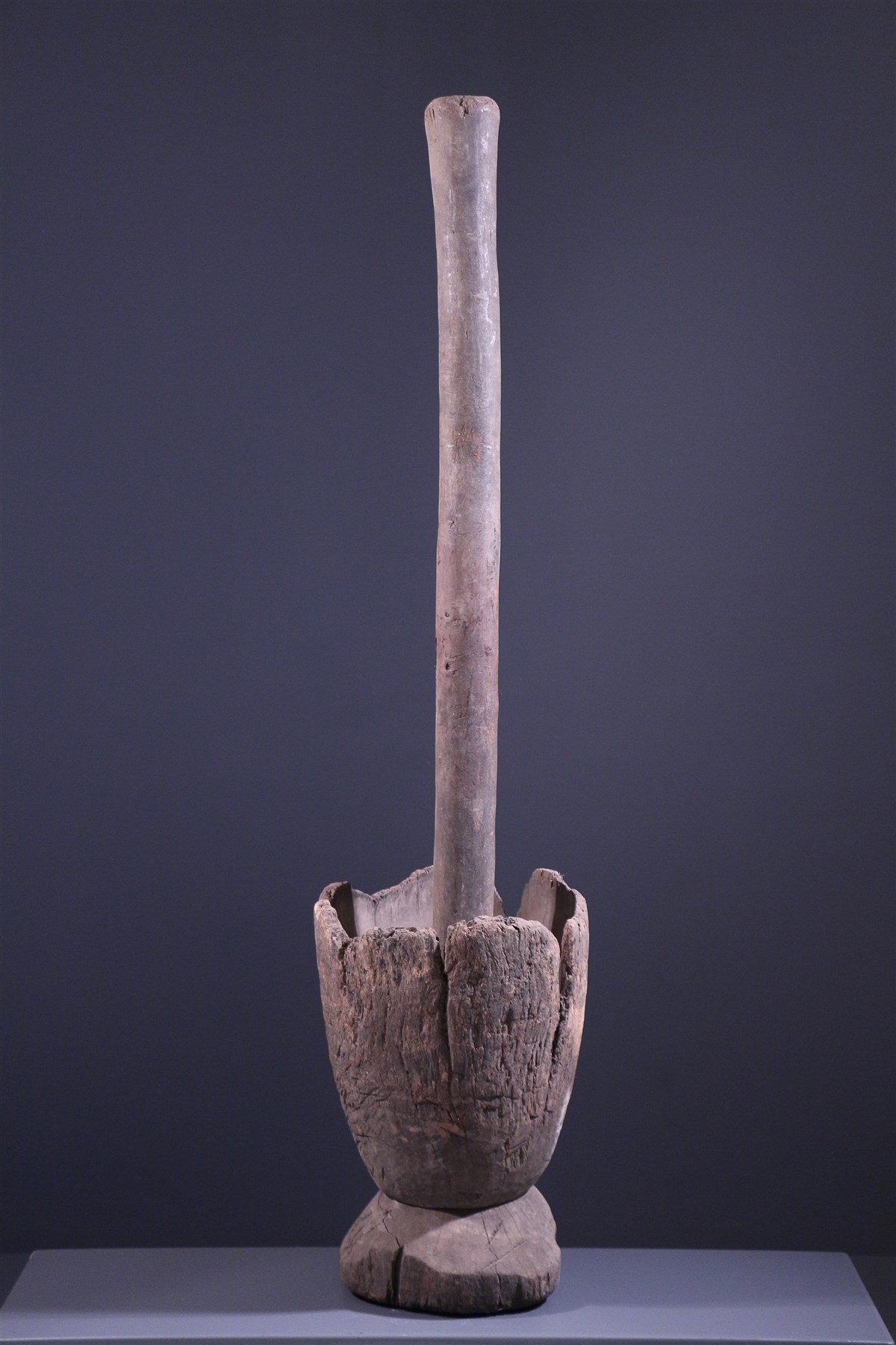 Mortier et pilon à mil Dogon (8870) - Objets usels, poulies,boîtes ...