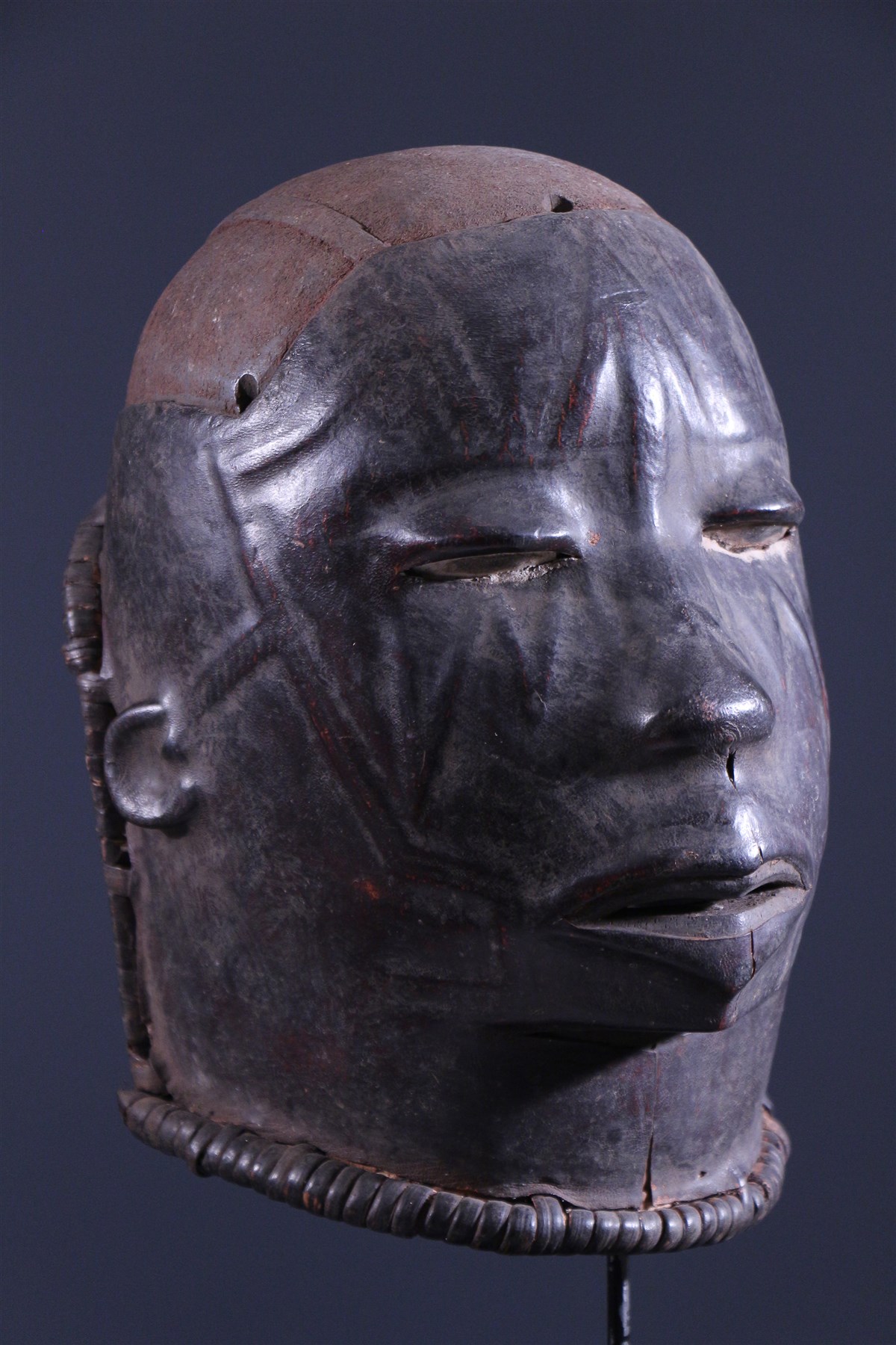 Masque casque Makonde Lipiko (8991) - Masque africain Makonde